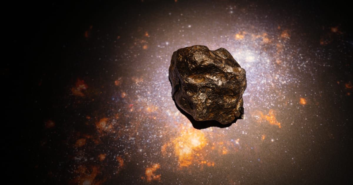 French army captain claimed he saw a massive meteorite in 1916. 100 ...