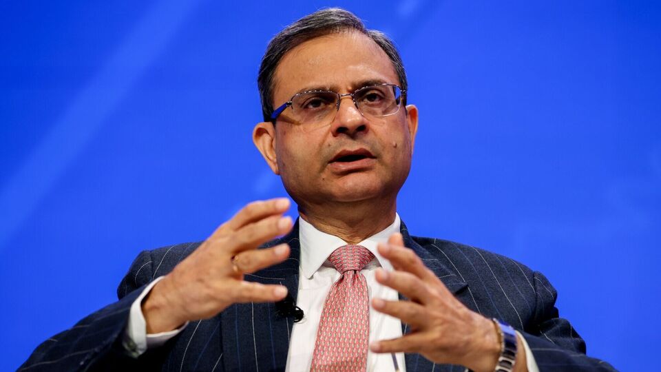 RBI governor urges balancing regulatory prudence with fostering innovation