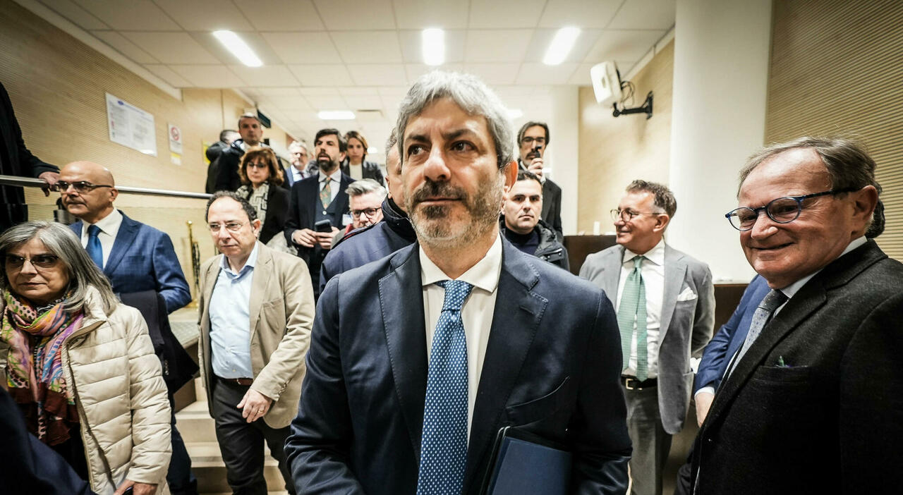 Roberto Fico nomina la Giunta regionale della Campania. Dieci nuovi ...