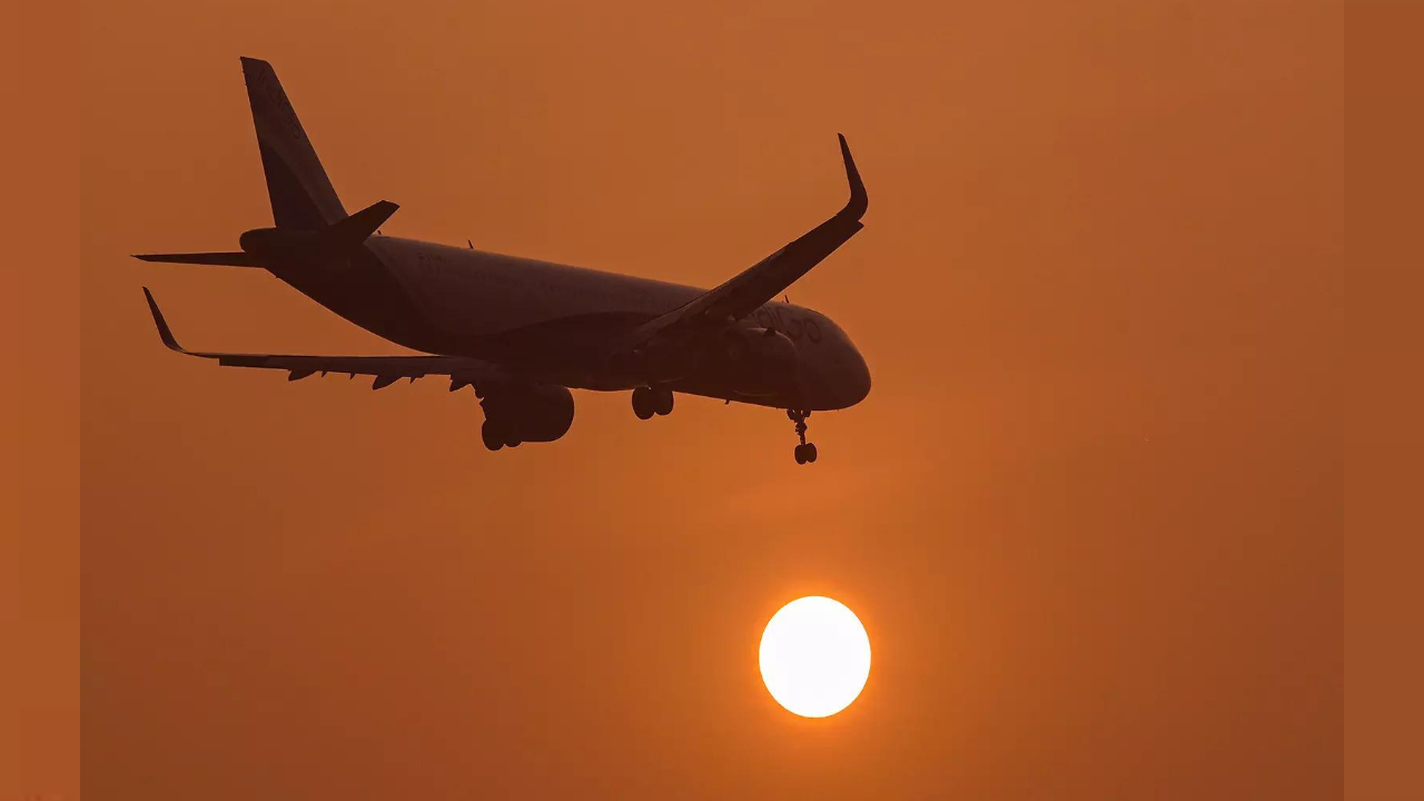 DGCA notice to Air India pilot for accepting snag-prone Dreamliner for ...