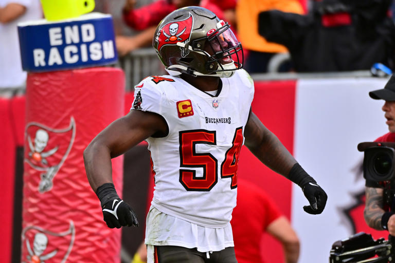 Lavonte David could make Buccaneers history, Egbuka eyes rookie ...