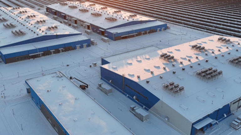 World’s largest vanadium flow battery goes online in China with 1 GW ...