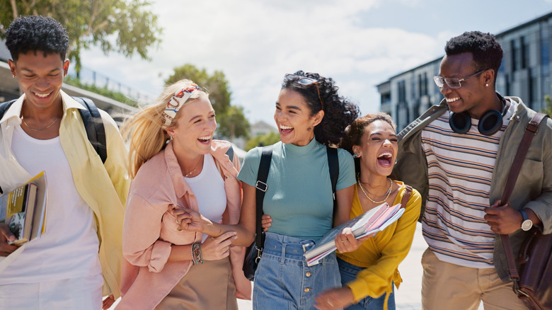 Here's the average credit score for people by age