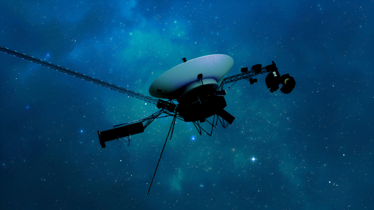Voyager 1 sends cryptic signal after 5-month silence—NASA quantum core ...
