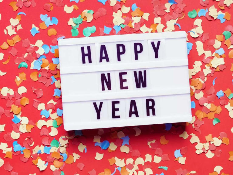 75+ Happy New Year wishes, messages, greetings and quotes to share joy ...