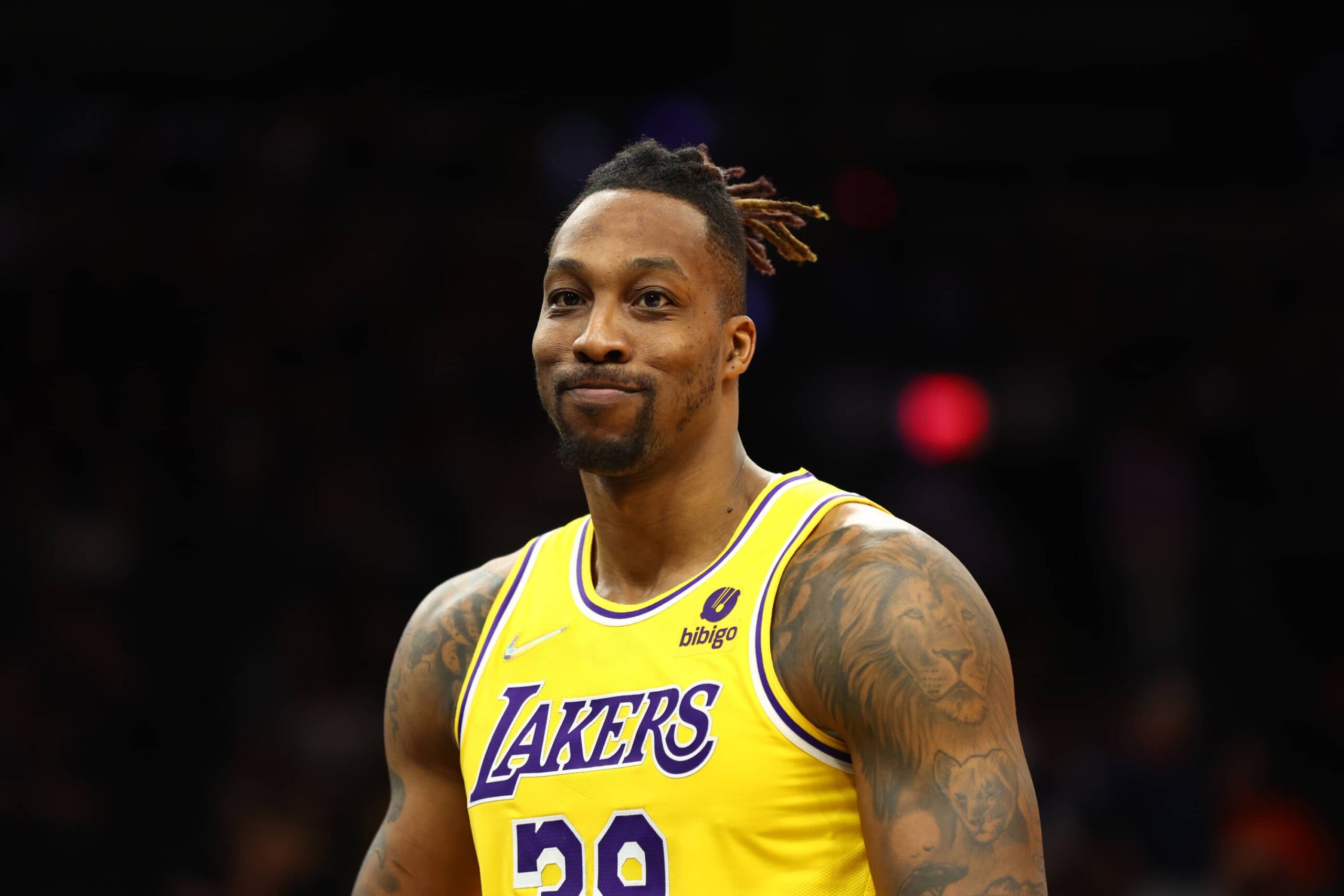 Dwight Howard ranks himself as 6th greatest NBA center of all time