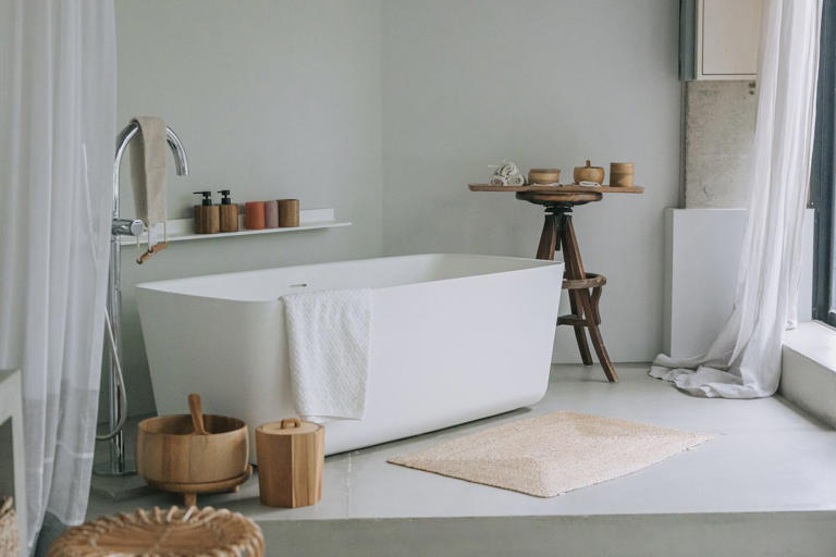 6 bathroom trends designers can't wait to say goodbye to in 2026