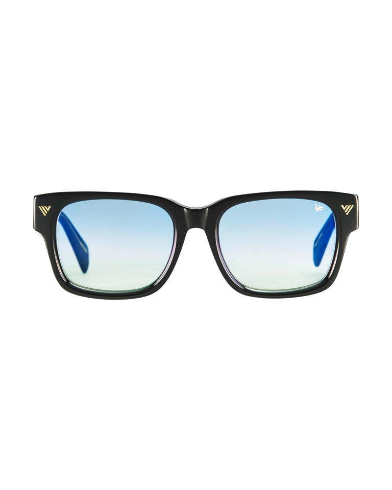 Victoria Beckham celebrates fellow Spice Girl Emma Bunton amid Brooklyn ...