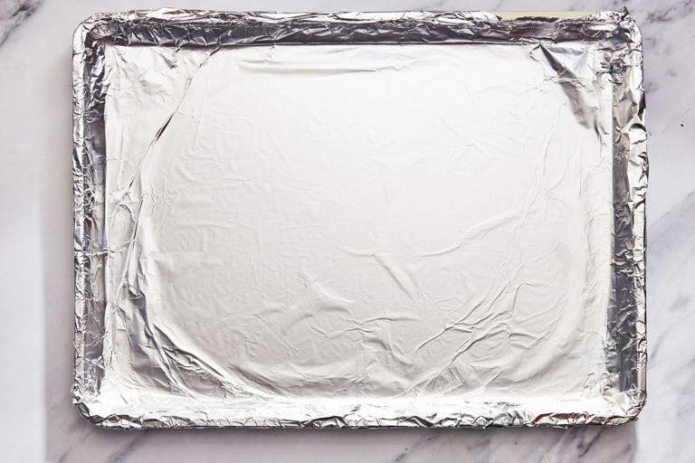 9 things you should never do with aluminum foil