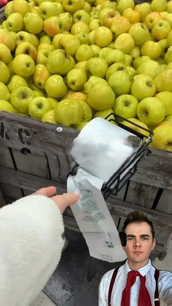 Fluorescent light made with an apple?