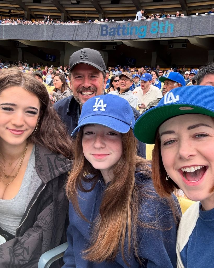 Alyson Hannigan shares 'magic' holiday photos with famous Buffy star ...