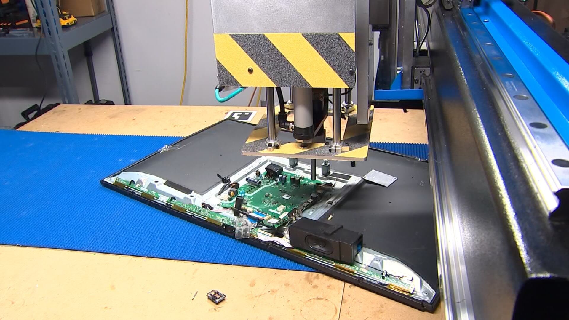 CMU unveils robot designed to speed up recycling of old technology