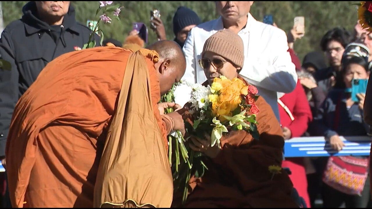 Buddhist monks draw large crowd in Snellville