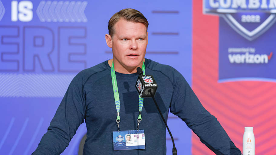 Colts report suggests Chris Ballard survives criticism that won’t go away