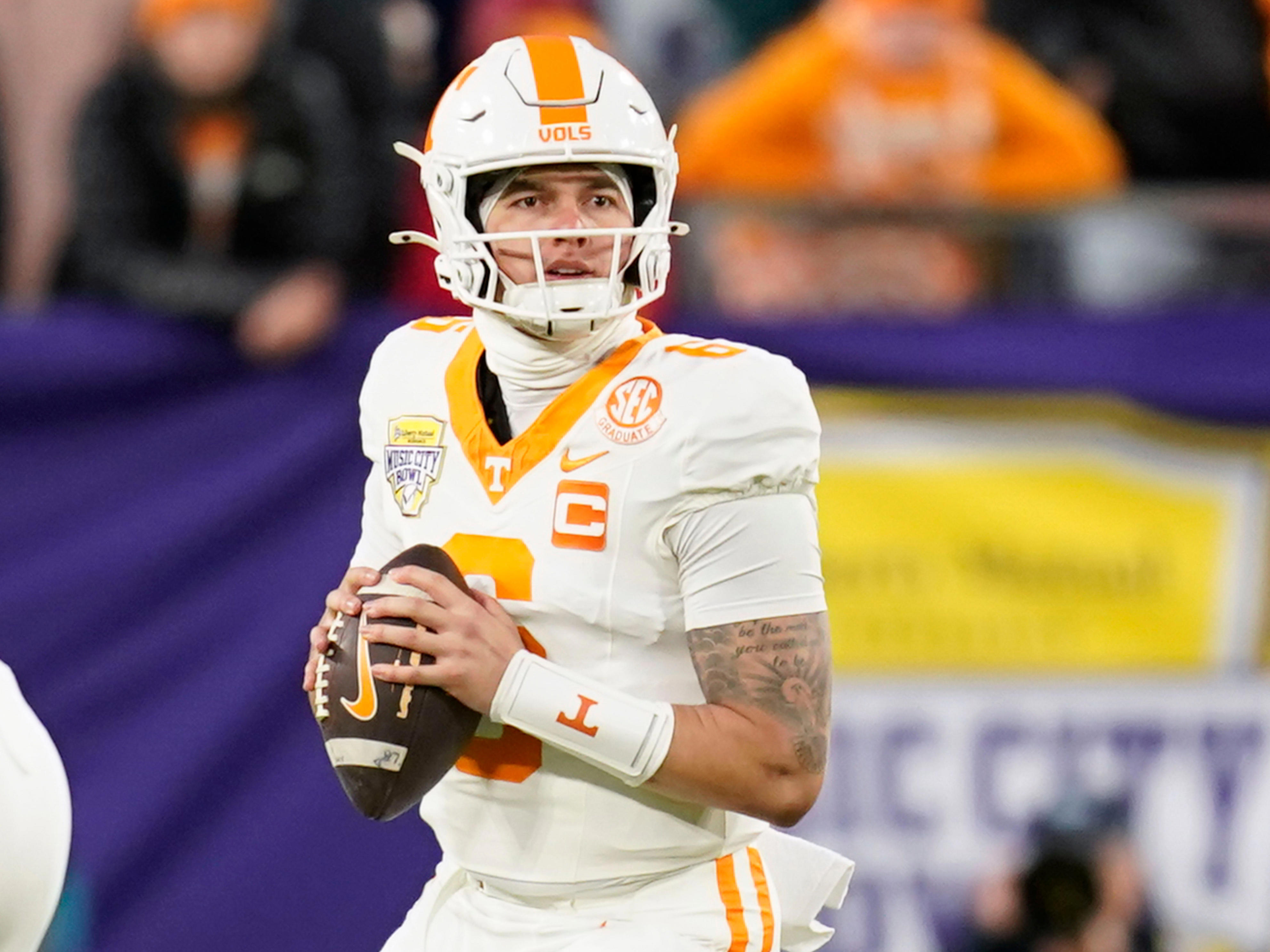 Tennessee football unranked in final US LBM Coaches Poll
