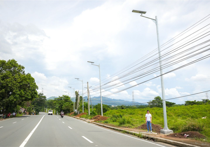 Leviste seeks probe of P8-B DPWH projects from 'Cabral files'