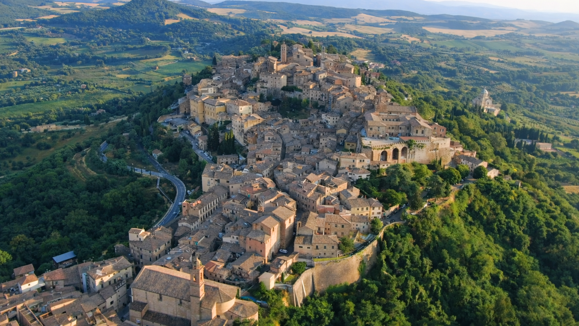 Travel guide to the 10 best places in Tuscany, Italy