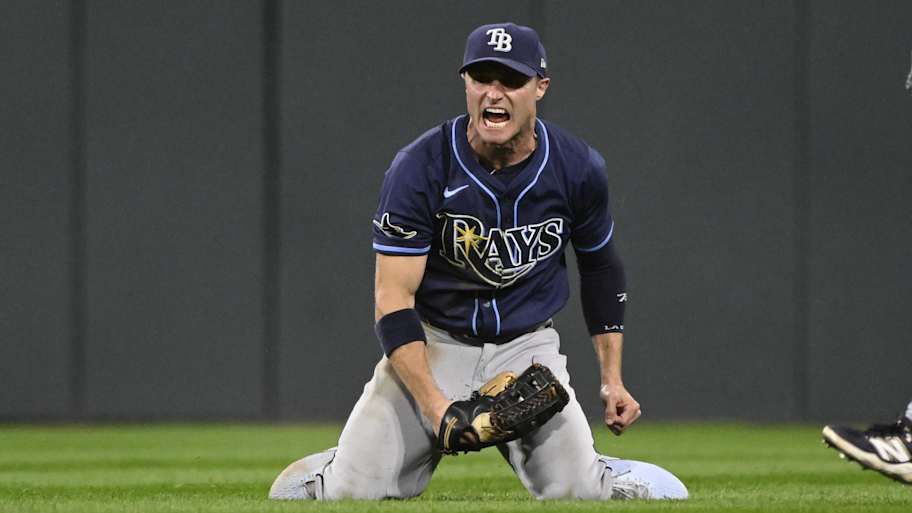 Pirates' Jake Mangum names favorite thing about Pittsburgh