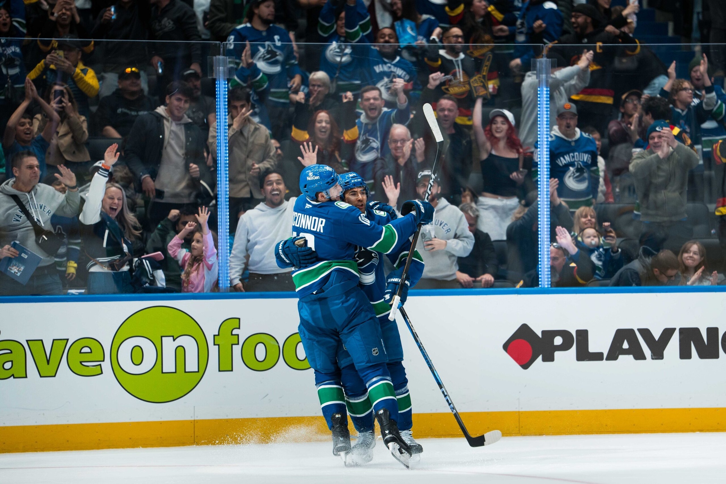 The Statsies: O’Connor-Kämpf-Sherwood line shines in Canucks’ loss to ...