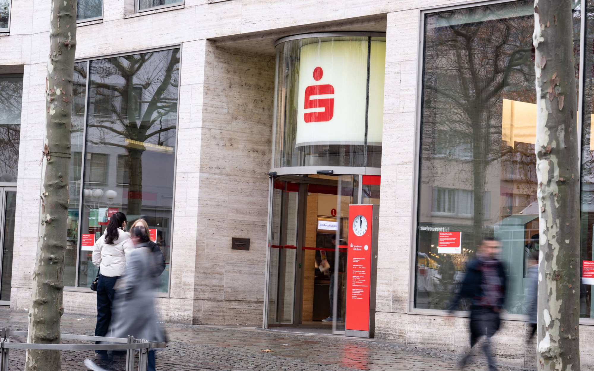 Még egy trezorbotrány Németországban: banki széfekből eltűnt 20 kiló arany