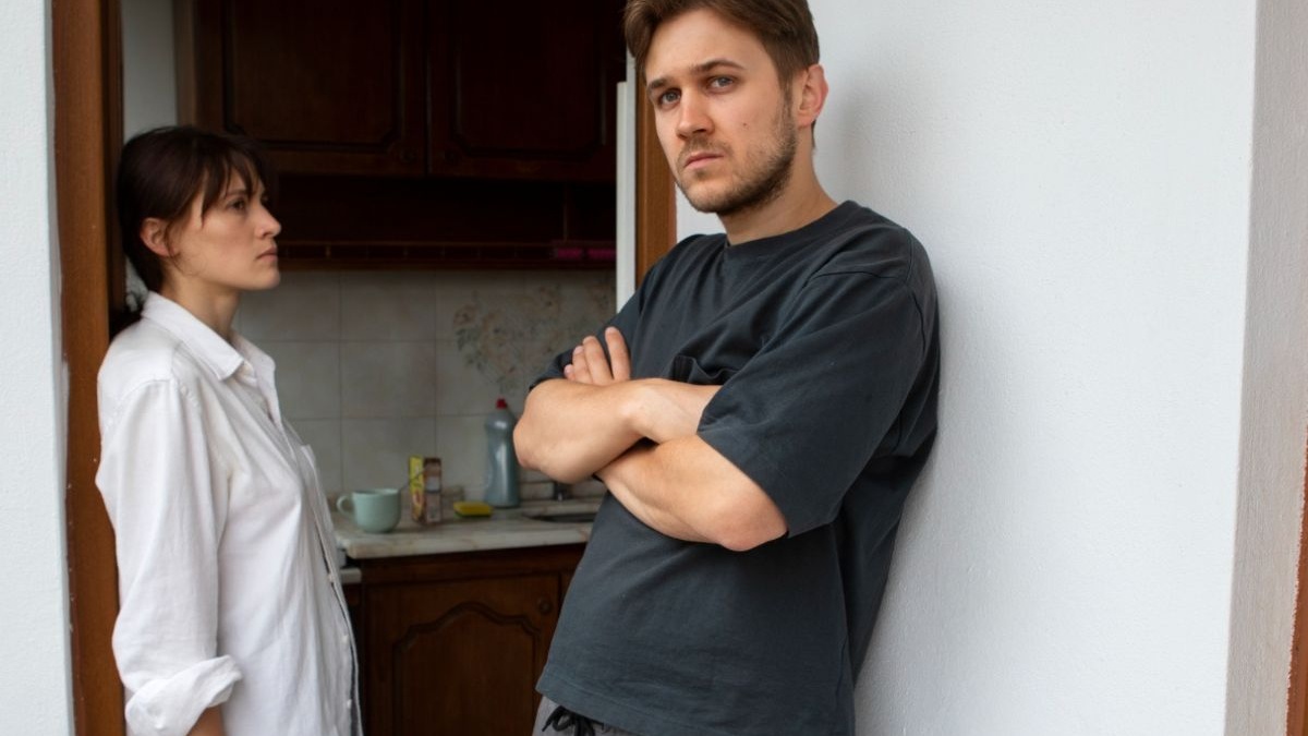 Why couples argue over the same issue again and again according to ...