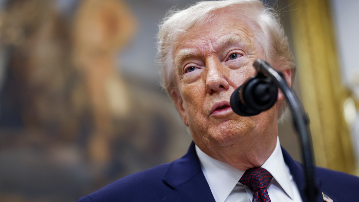 Trump delays tariffs on furniture, cabinets for one year