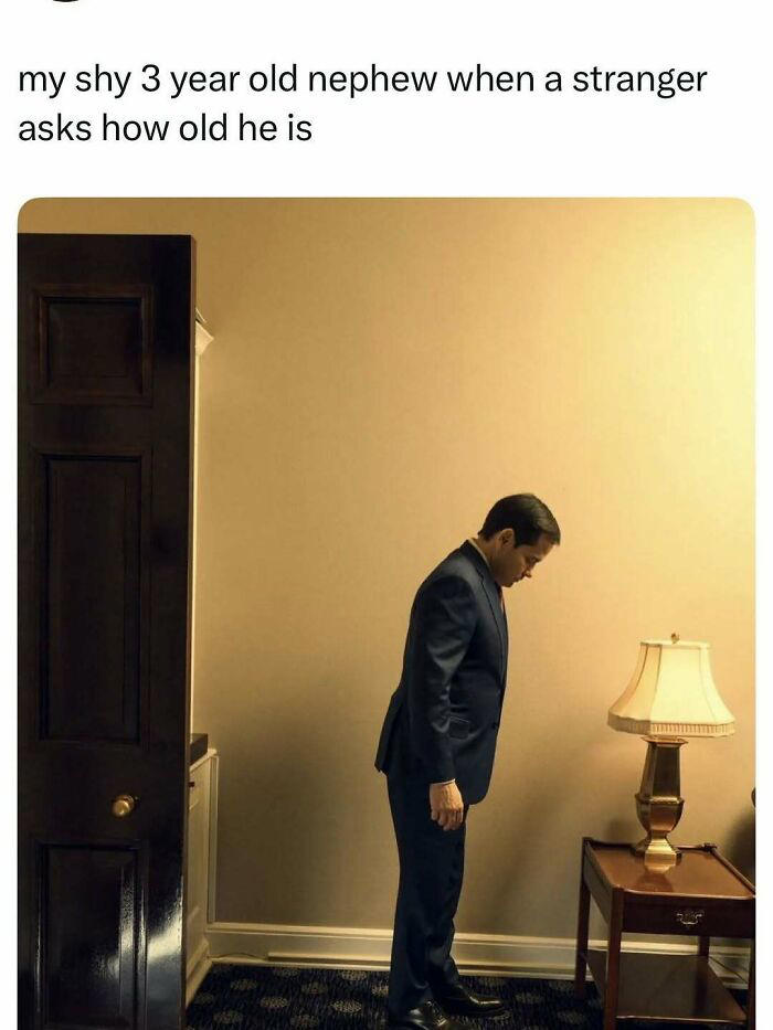 33 funny random memes that are perfect to scroll when you’re in a slump