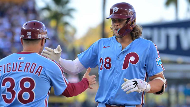 Mariners-Phillies trade idea sends All-Star infielder to Seattle