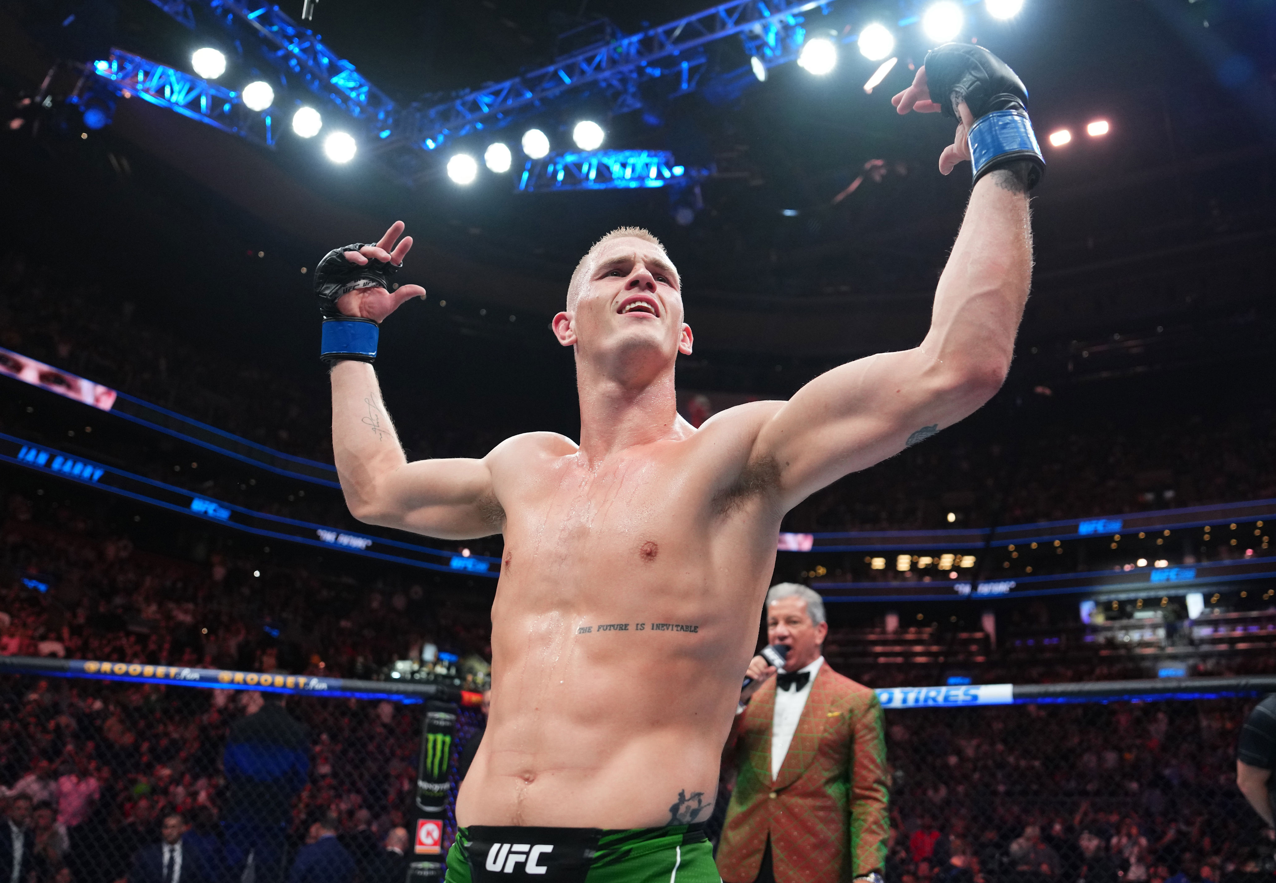 Ian Garry doesn’t want to hear your sorry excuses after he smashes ...