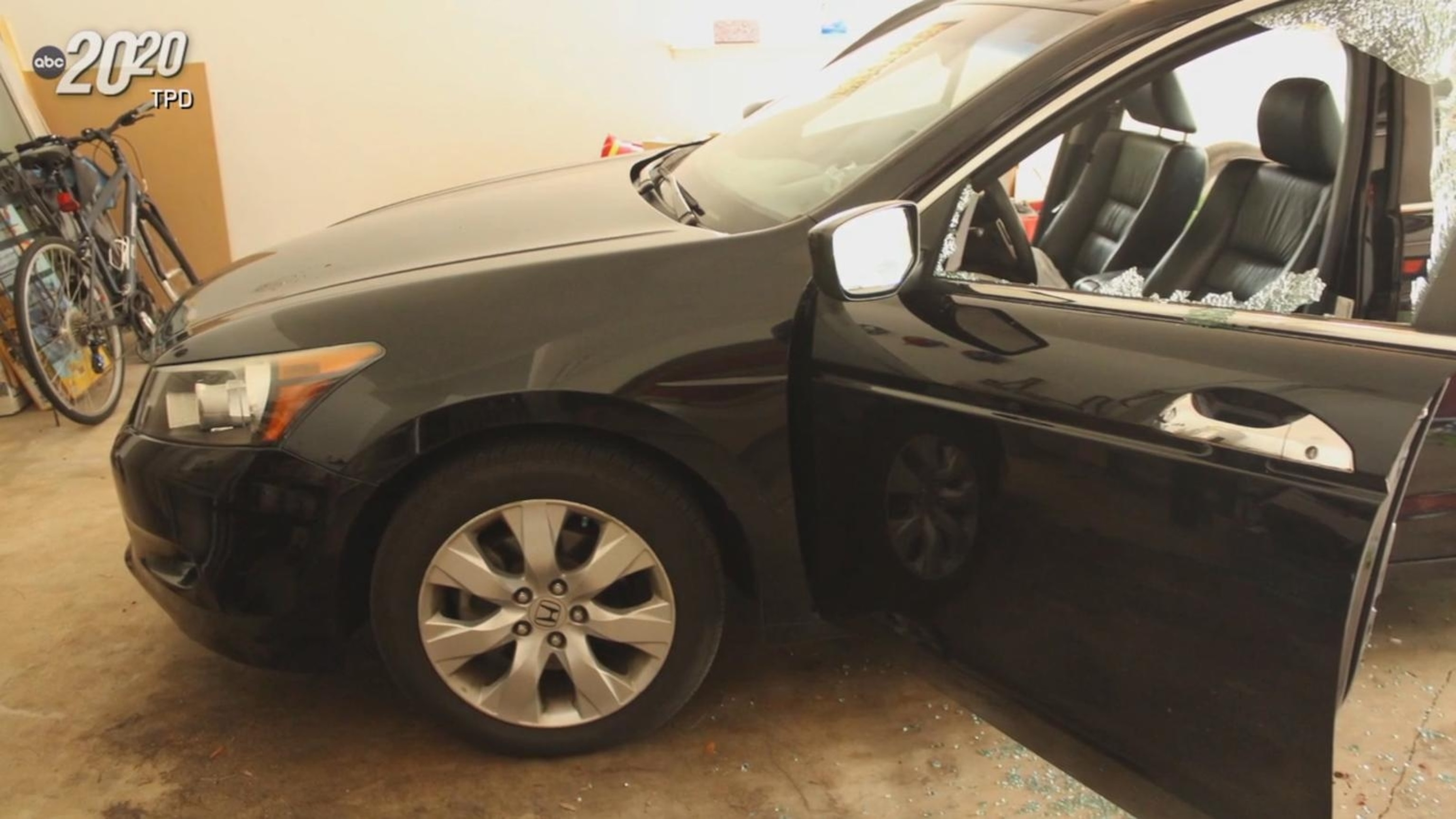 Beloved professor's dad recounts learning about the shooting that left ...