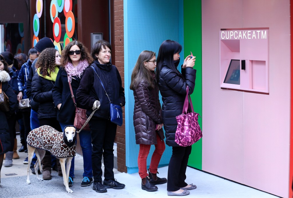 Sprinkles, the original viral cupcake shop, to close all stores and ...