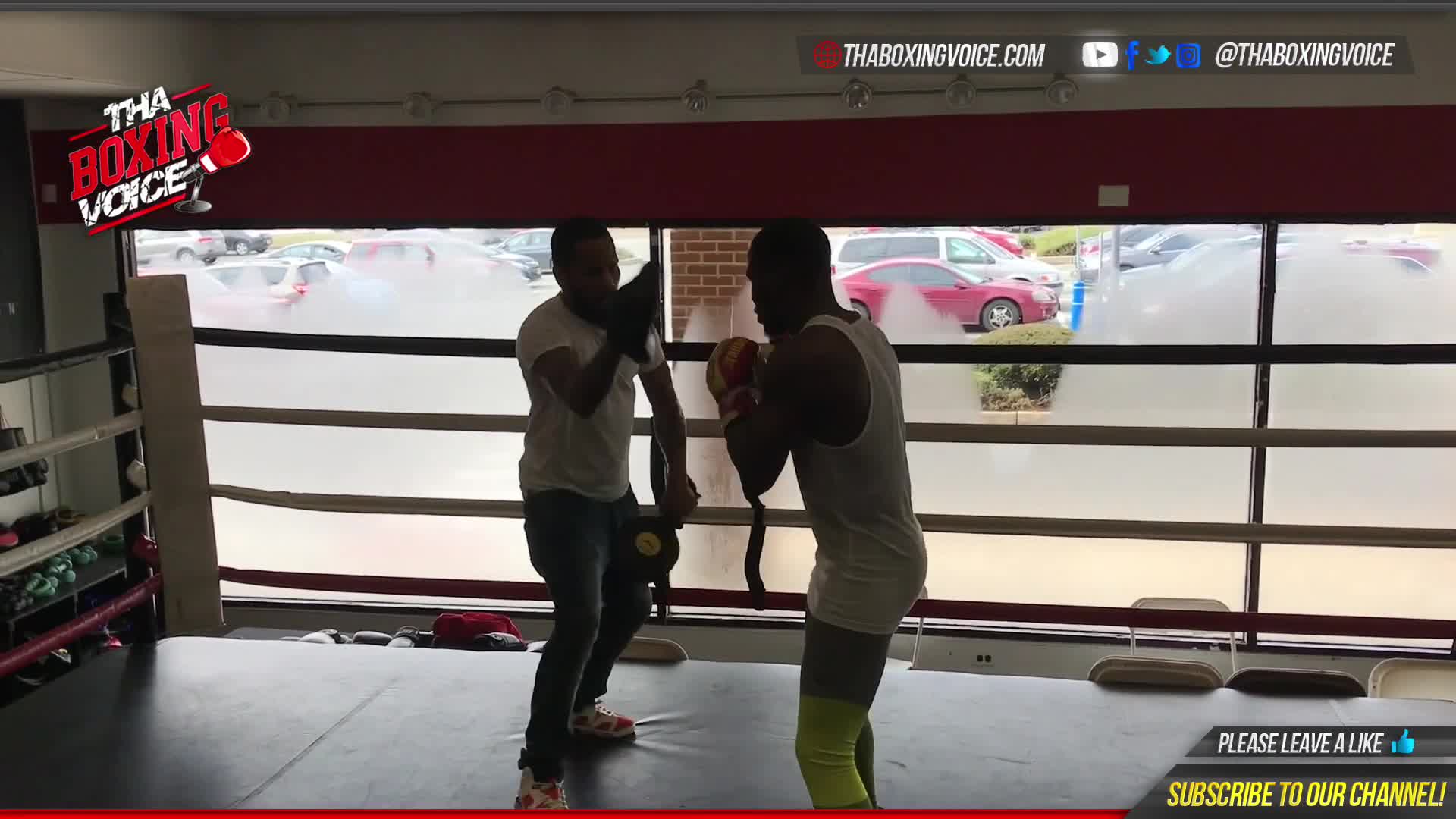 Tevin Farmer and Coach Rell doing super fast pad work drills during ...
