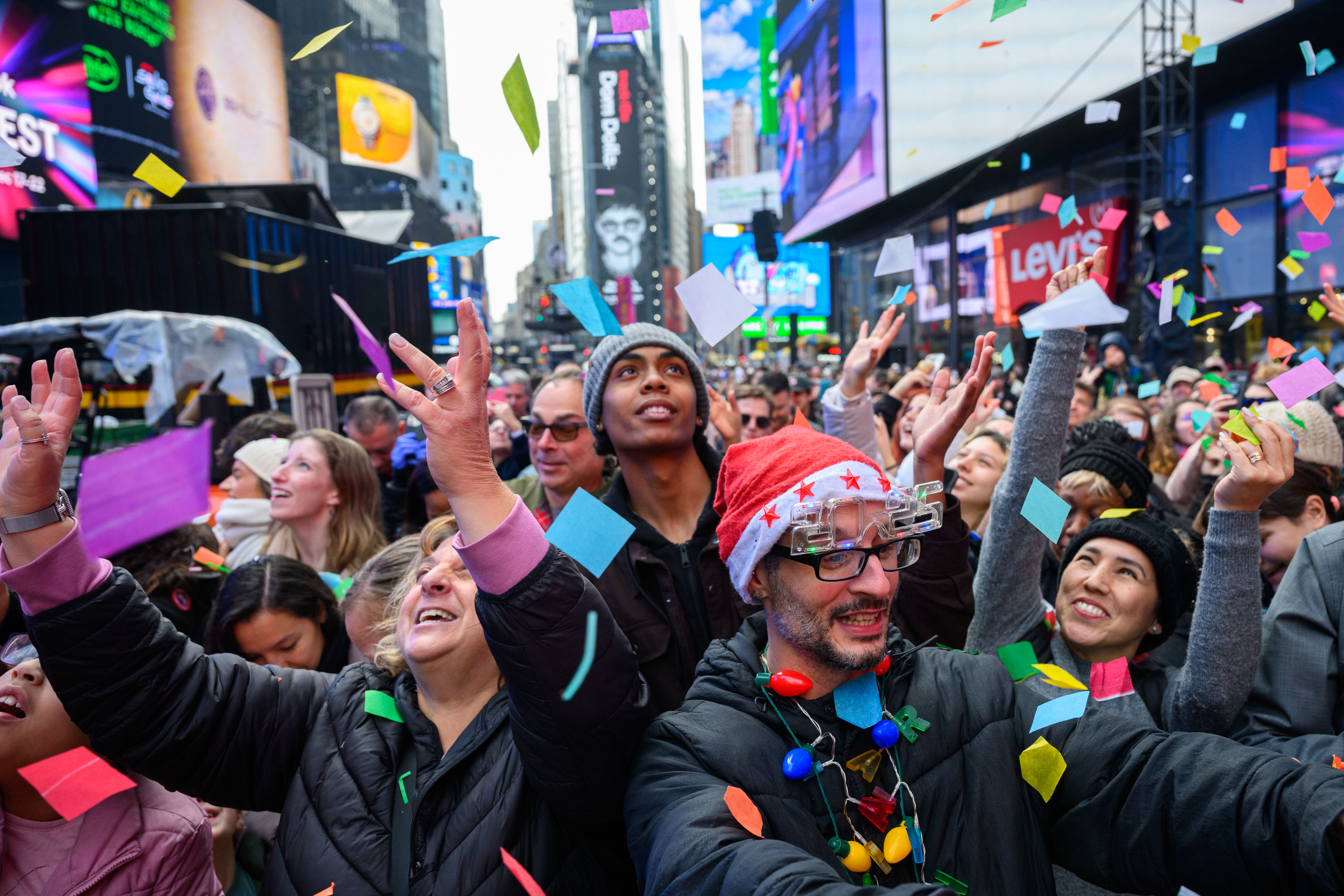 Helicopters and horses: NYPD pulls out all stops to boost New Year's ...