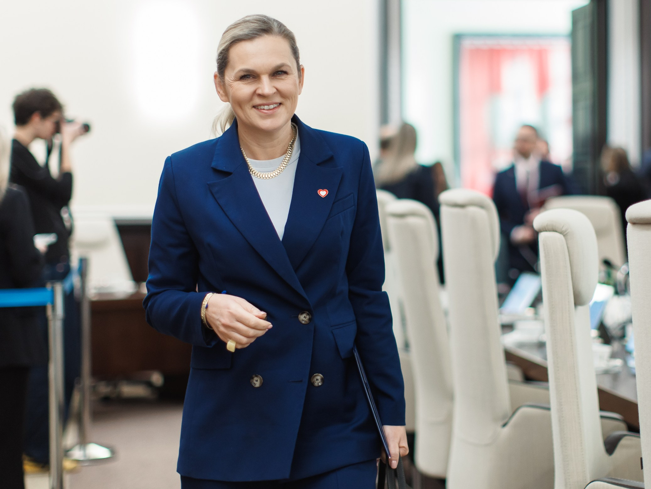 Szefowa MEN gra z WOŚP. Takiej aukcji jeszcze nie było