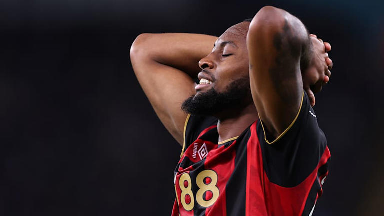 Antoine Semenyo: Bournemouth manager cools Man City transfer talk