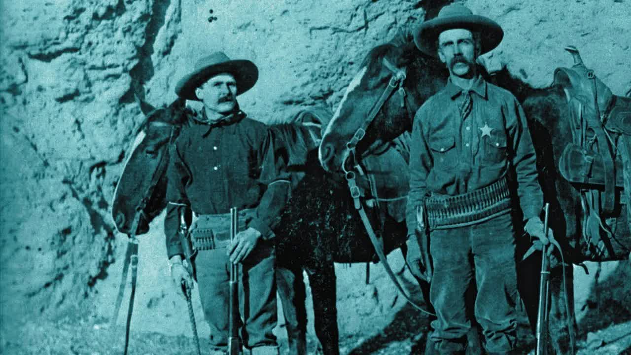 Epic Old West showdown: Arizona ranger vs skunk