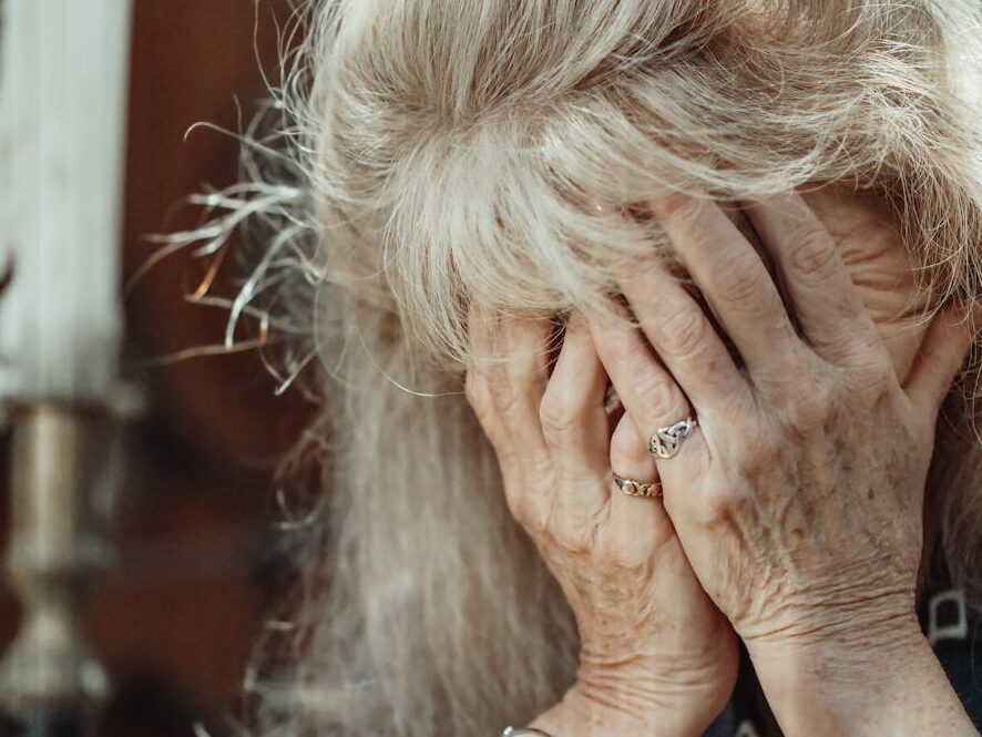 15 memories that break your heart in old age