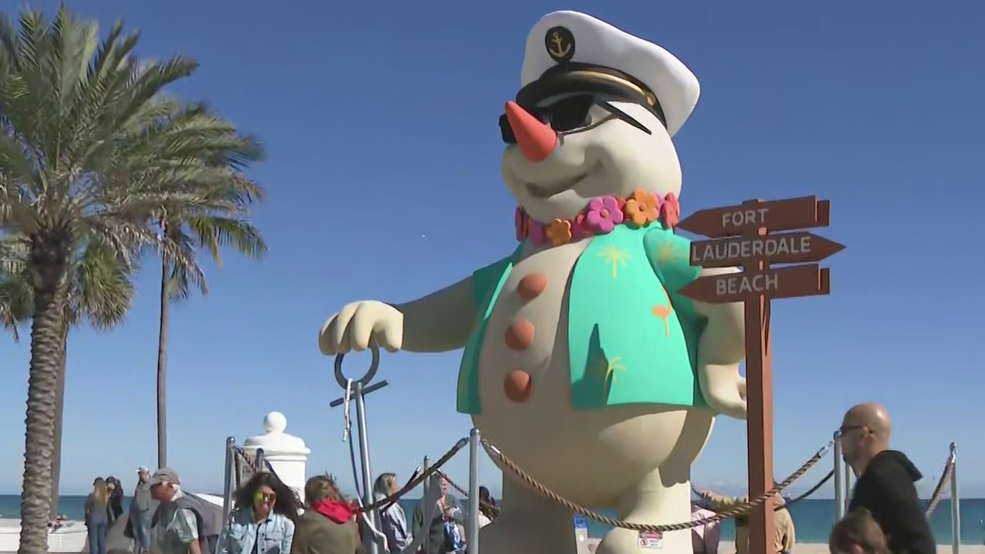 South Floridians brave cold ahead New Year’s Eve celebrations