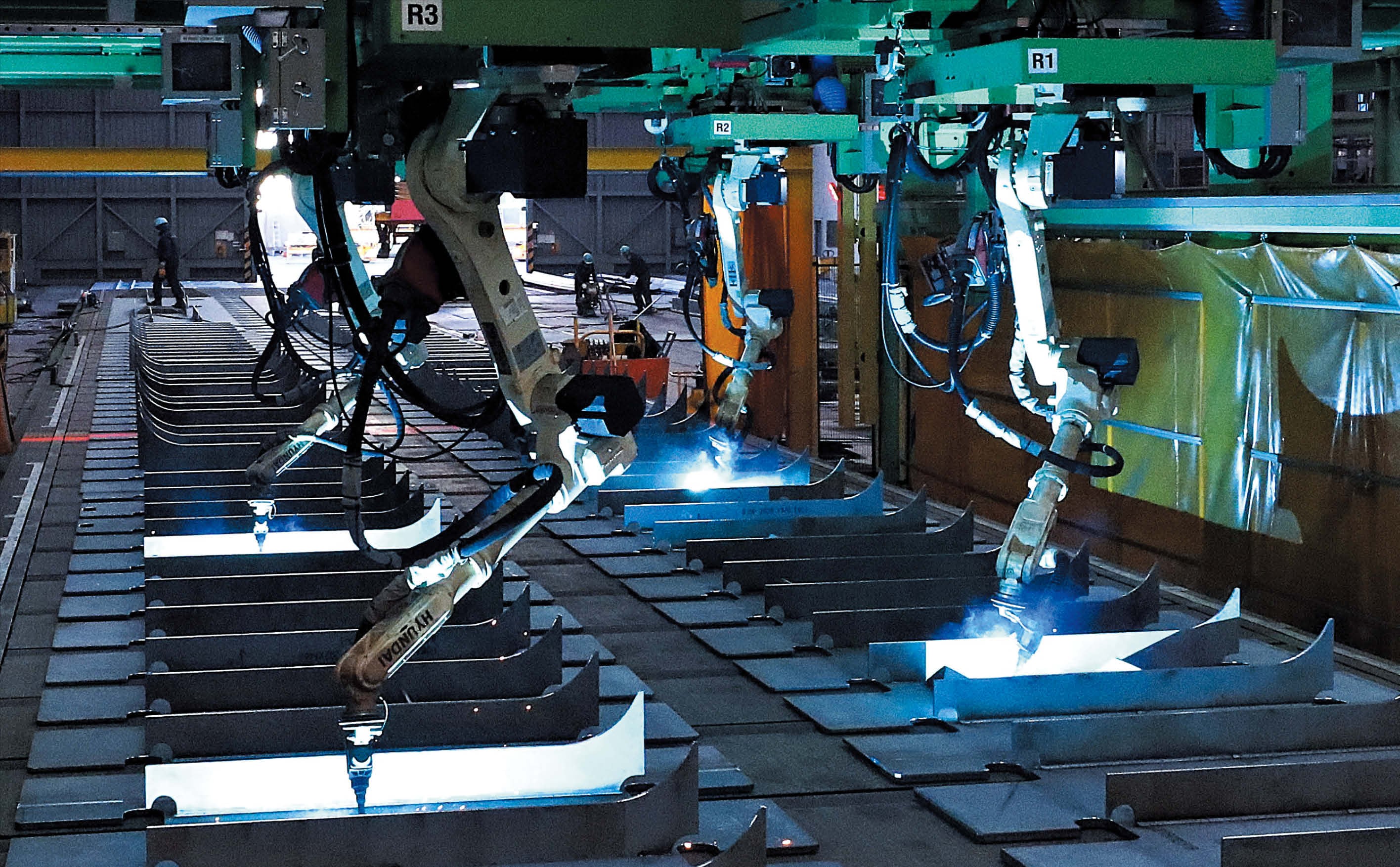 HD Hyundai's AI robots revolutionize shipbuilding automation