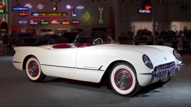 Do Corvette bodies still use fiberglass? It's complicated