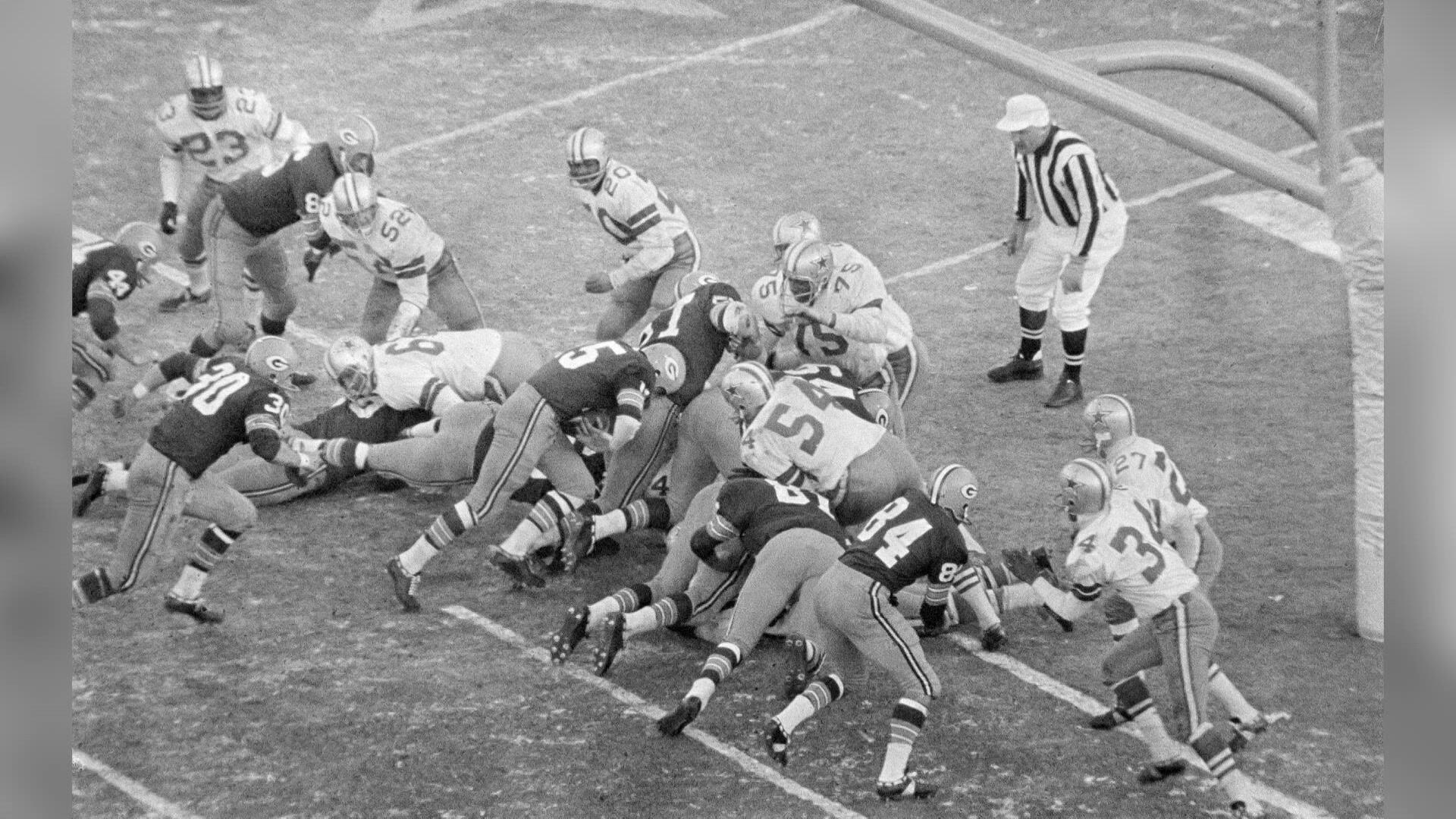 December 31, 1967 - The Green Bay Packers defeat the Dallas Cowboys in ...
