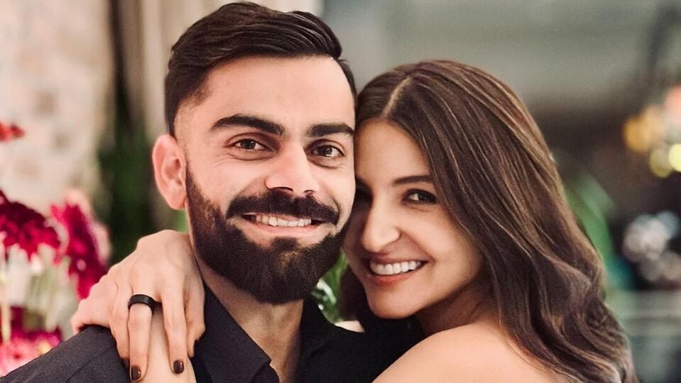 Virat Kohli's heartfelt tribute to Anushka Sharma with New Year post ...