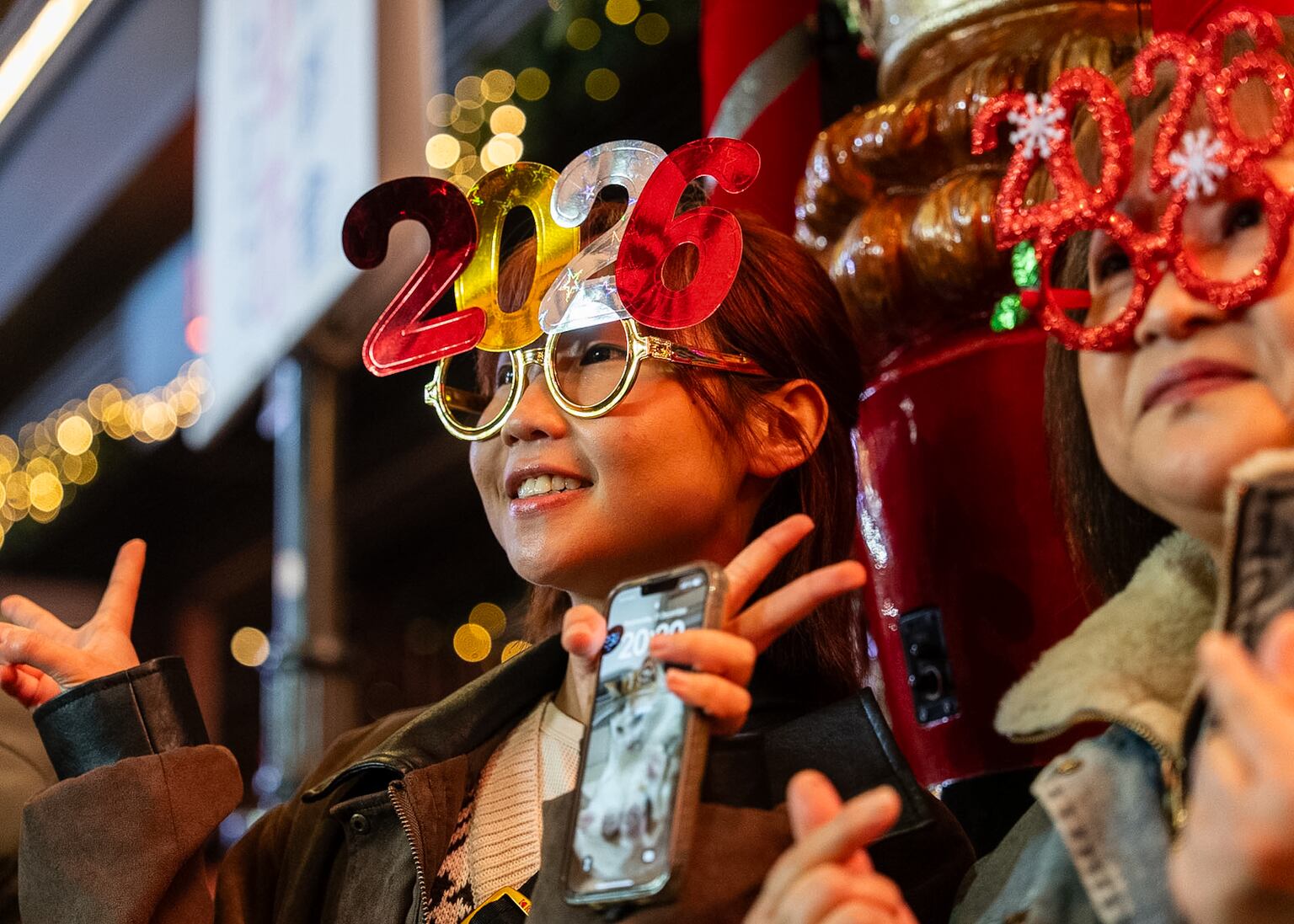 Fireworks displays in New Zealand and Australia kick off 2026 celebrations