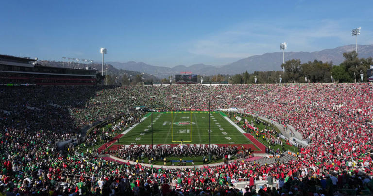 Staff picks: College Football Playoff quarterfinals, New Year’s bowl games