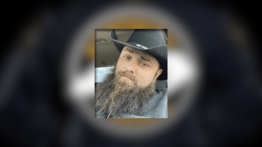 Kentucky State Police troopers searching for man with ties to Allen County