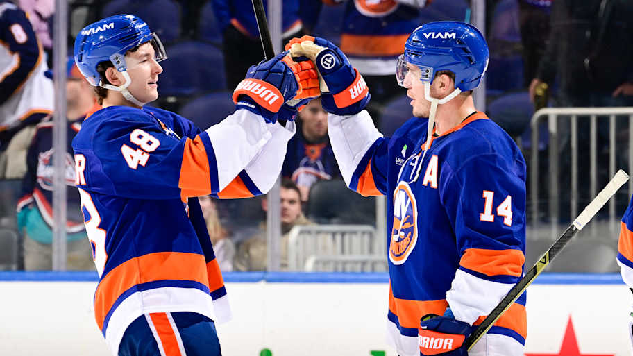 NY Islanders' forward Bo Horvat has been named to the Canadian Olympic ...