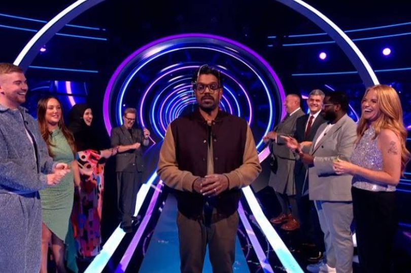 The Weakest Link fans beg star to 'stop shouting' during New Year's Eve ...