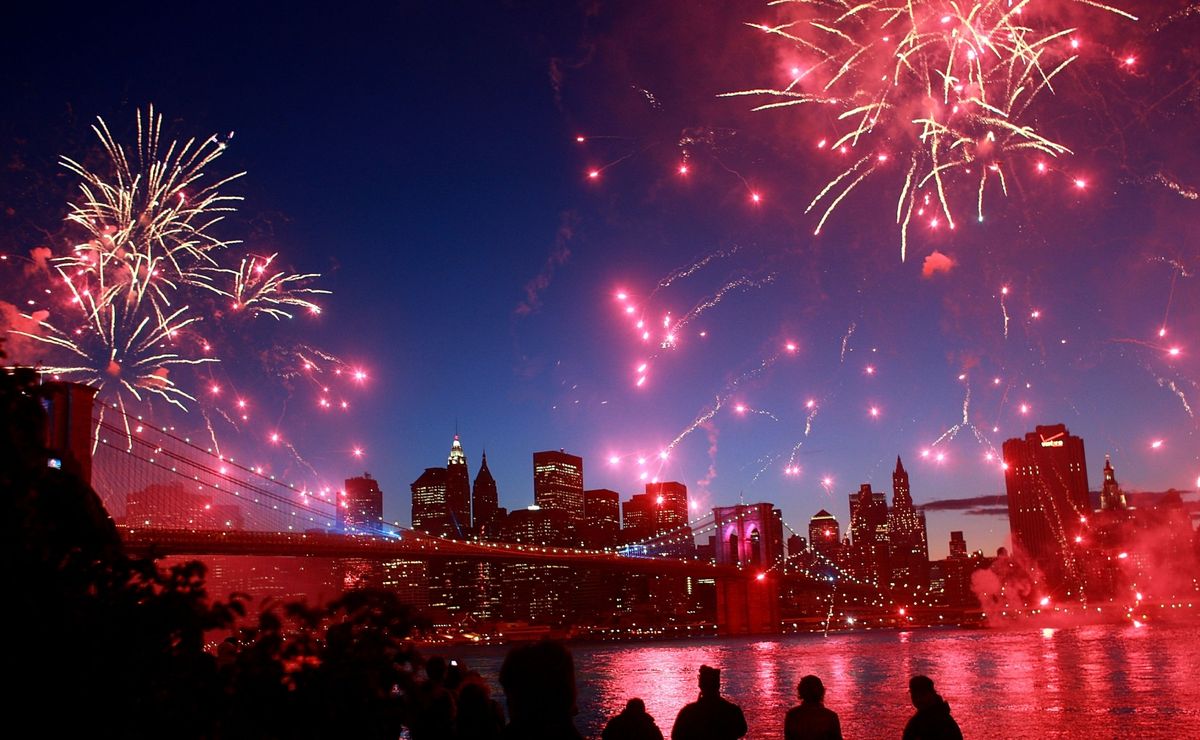 New Year’s fireworks: The best places to see the midnight displays in ...