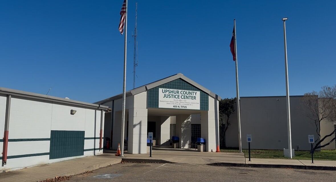 Texas sheriffs required to work with ICE under new law