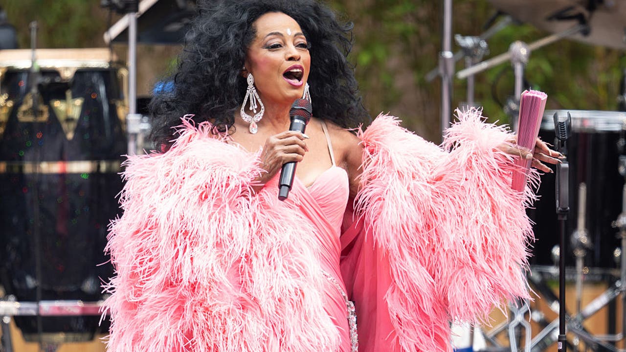 Here's who’s performing in Times Square for New Year’s Eve l Live coverage